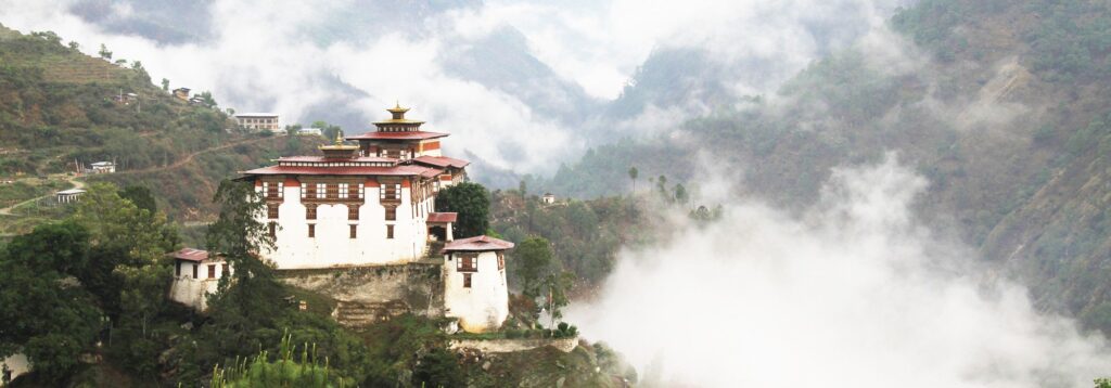 Exploring the Rich Heritage of Lhuntse - Bhutan Luxury Tour