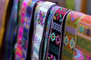 Embracing Tradition: A Guide to the Traditional Dress of Bhutan ...